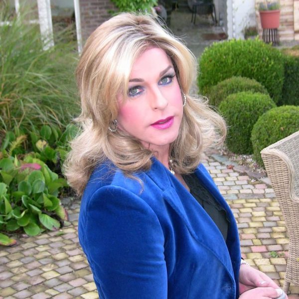 Vivian Boonstra - Crossdresser Profile