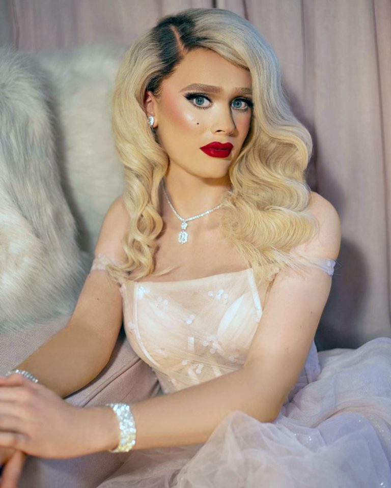 Wowgals - Feminization Makeover Service in Manchester, UK