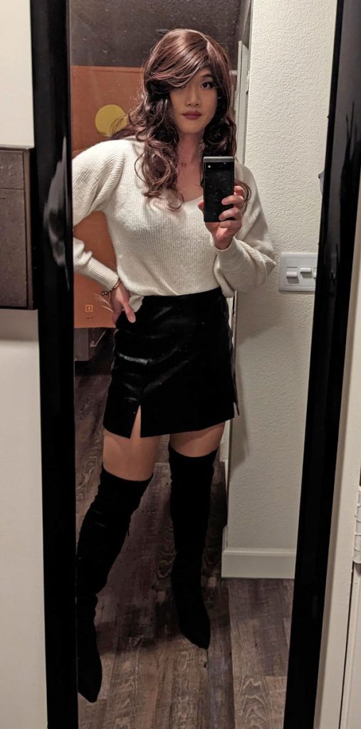 Felicia - All About Crossdresser